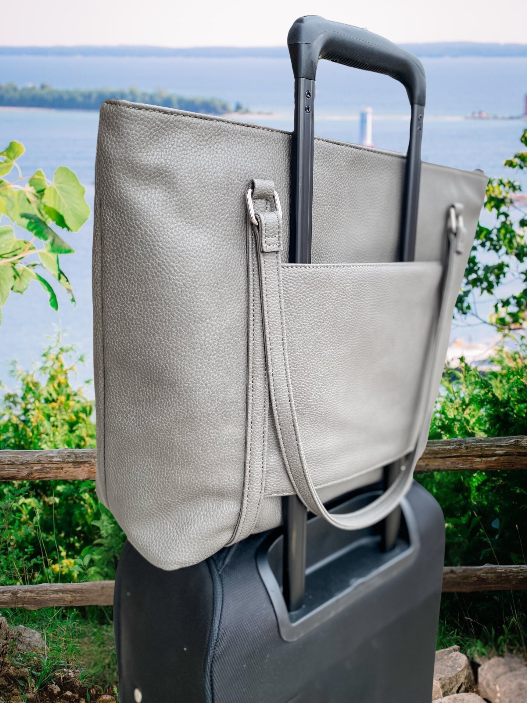 Totes – Jenna Kator Collection